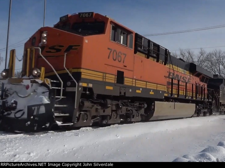 BNSF 7067